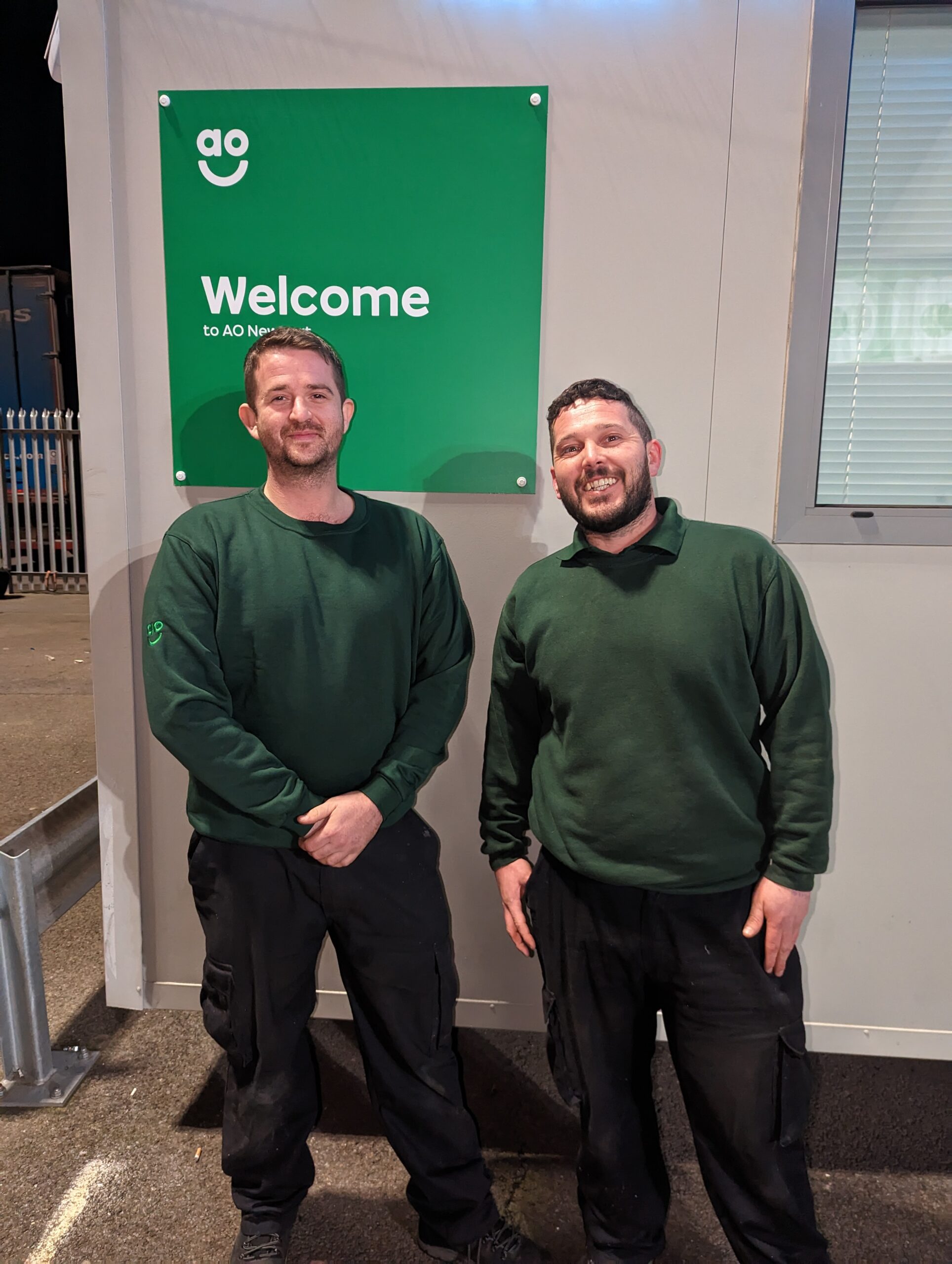 Local drivers praised for saving customer’s life - AO World